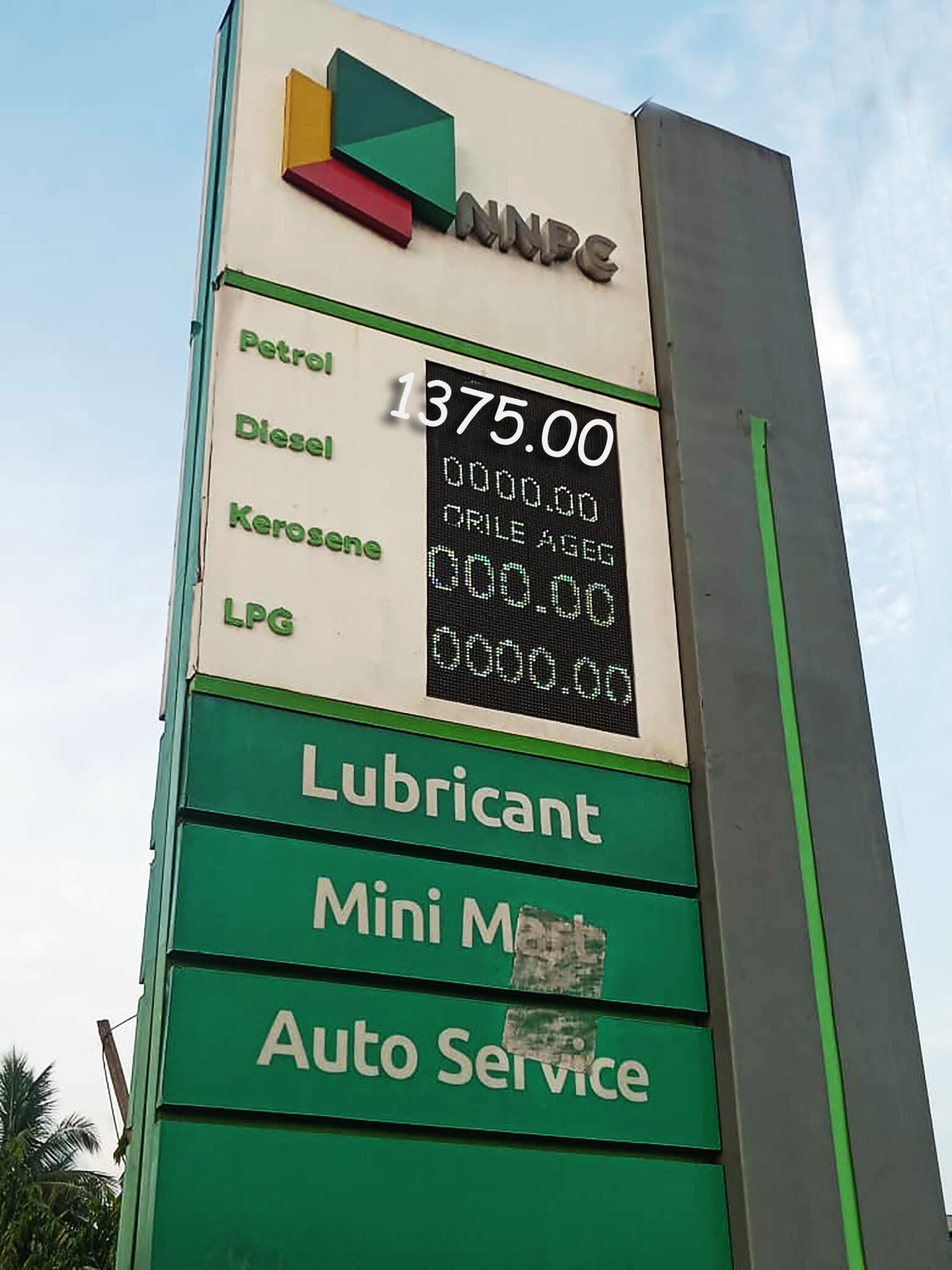Nigeria’s Petrol Paradox: Why Fuel Prices Still Rise Despite Local ...